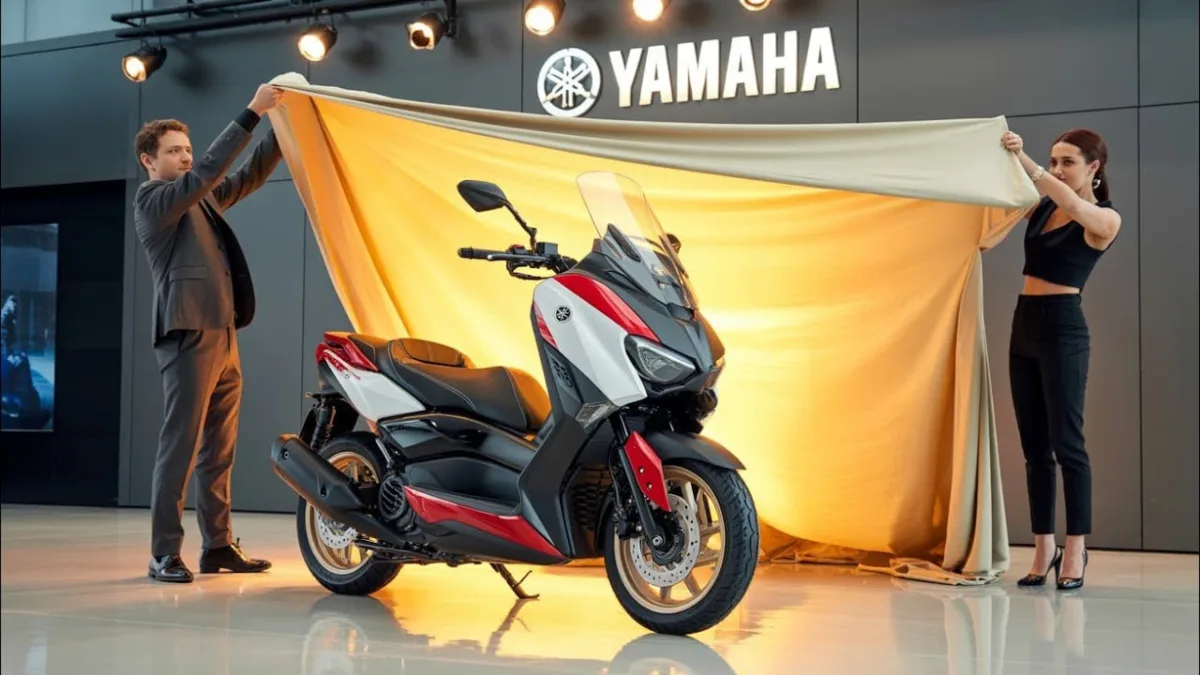 Yamaha XMAX 2026 Launched – Powerful Engine, Sporty Design & Modern ...